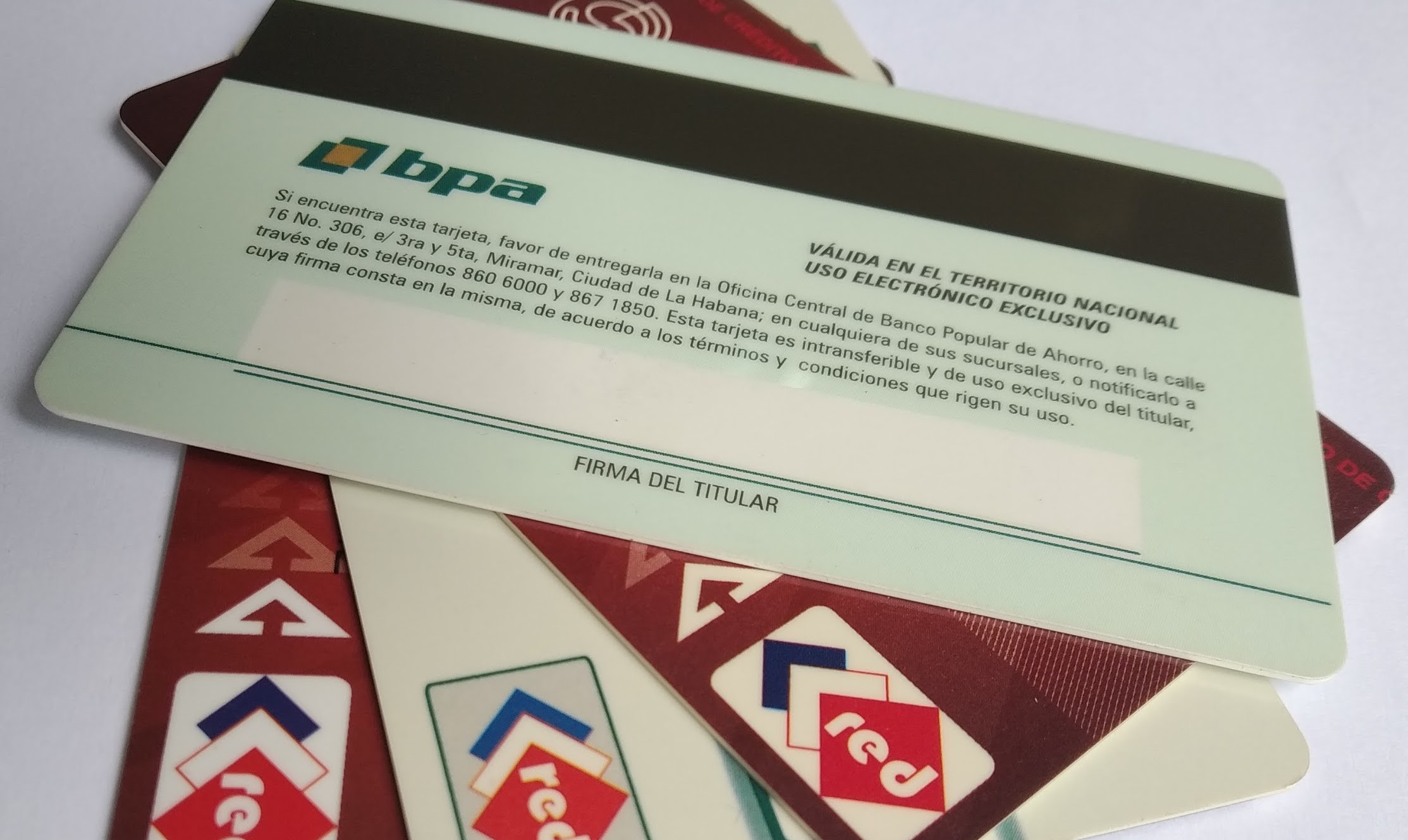 Se reanudan las remesas por tarjetas AIS